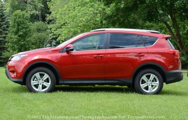 The side profile of the 2013 Toyota RAV4 XLE AWD | Torque News